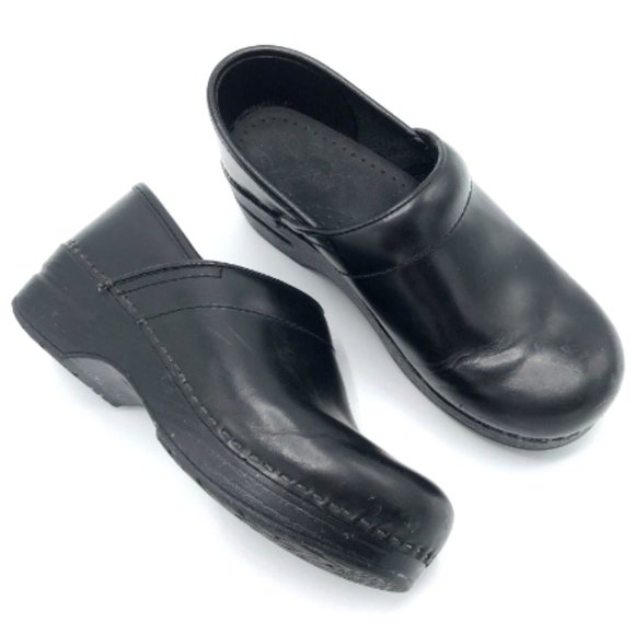 Dansko | Shoes | Dansko Professional Clog Oiled Leather Black Slip On ...